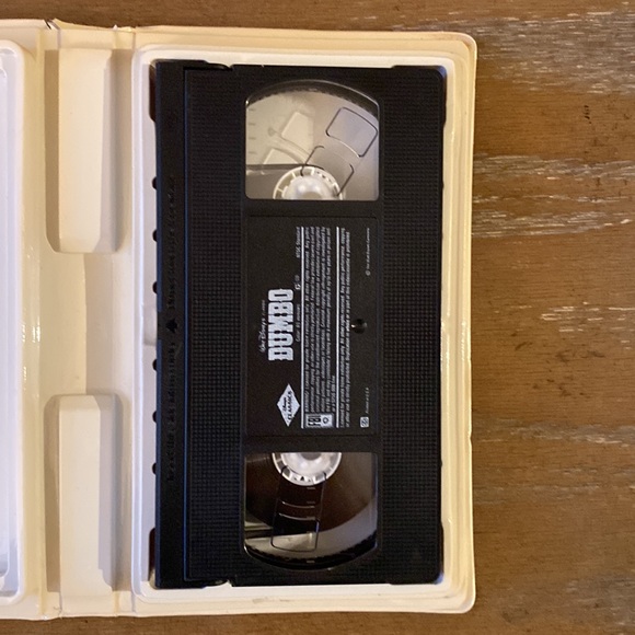 Disney | Media | 981 Original Vintage Walt Disneys Classic Black ...
